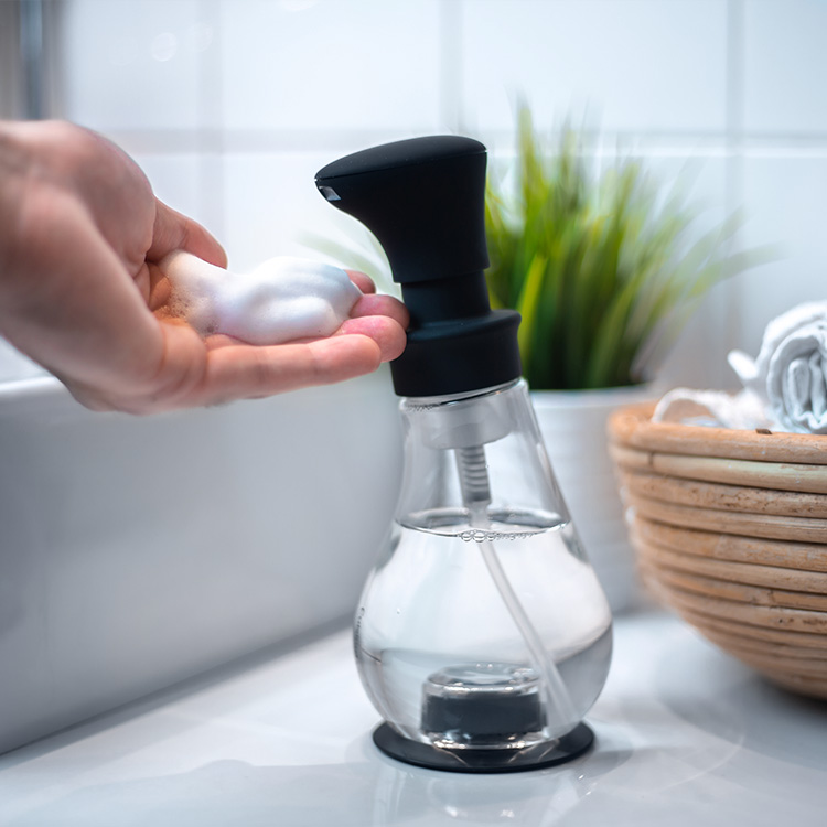 Foam hand-wash pump - Cuisipro foam pump for hand-washing | SmartaSaker