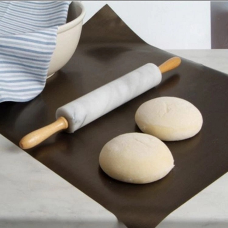 Baking Mat - A large baking mat with a non-stick surface | SmartaSaker