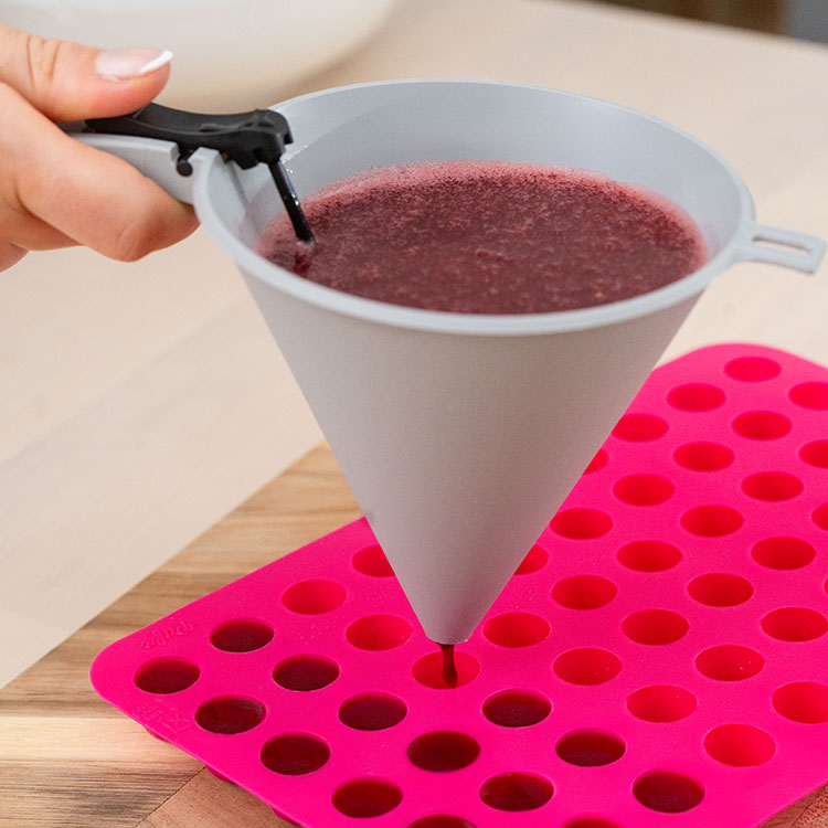 Portioning funnel 0.5 l - Dosing funnel Jonas of Sweden | SmartaSaker