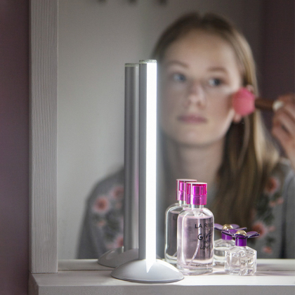 Portable light - LED-lighting Vanity light | SmartaSaker