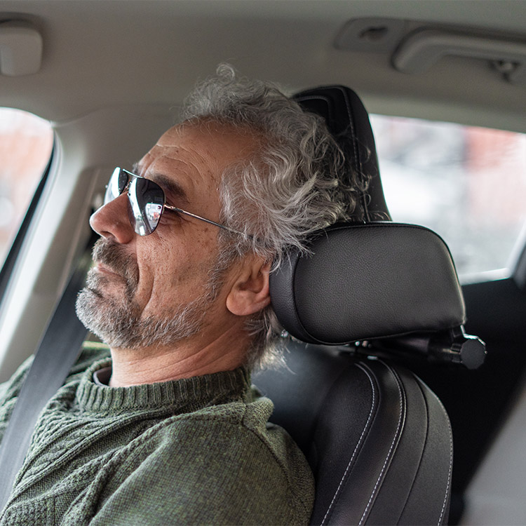 Sleeping rest for the car - Smart, foldable head rest | SmartaSaker