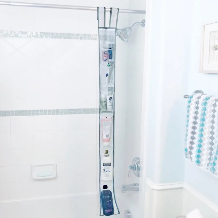Hanging shower caddy - With large mesh pockets | SmartaSaker