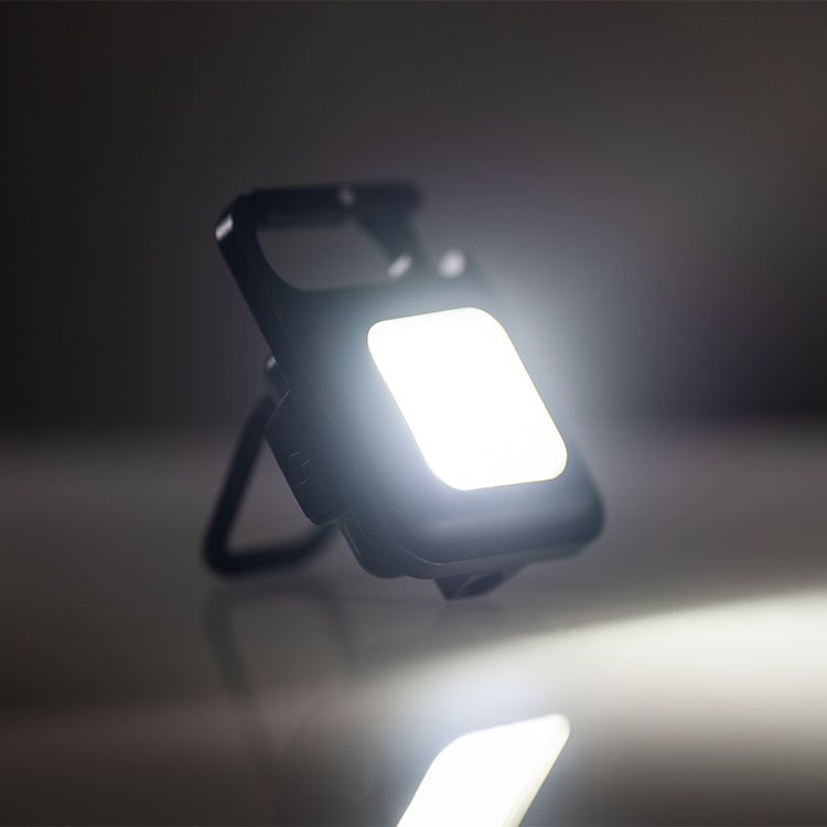 Mini work light - rechargeable work light | SmartaSaker