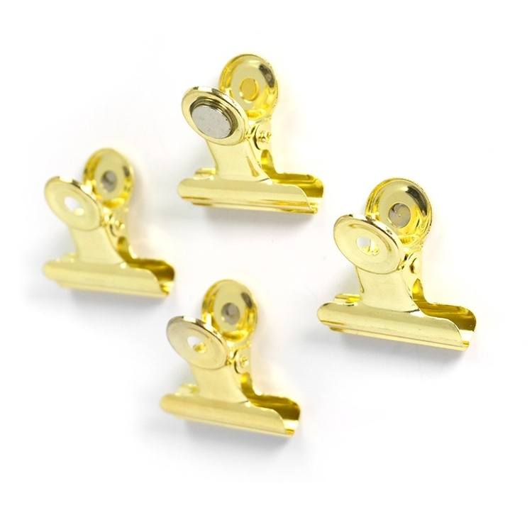 Magnetic clip, Set of 4, GRAFFA, 3 x 3 x H 2 cm, gold