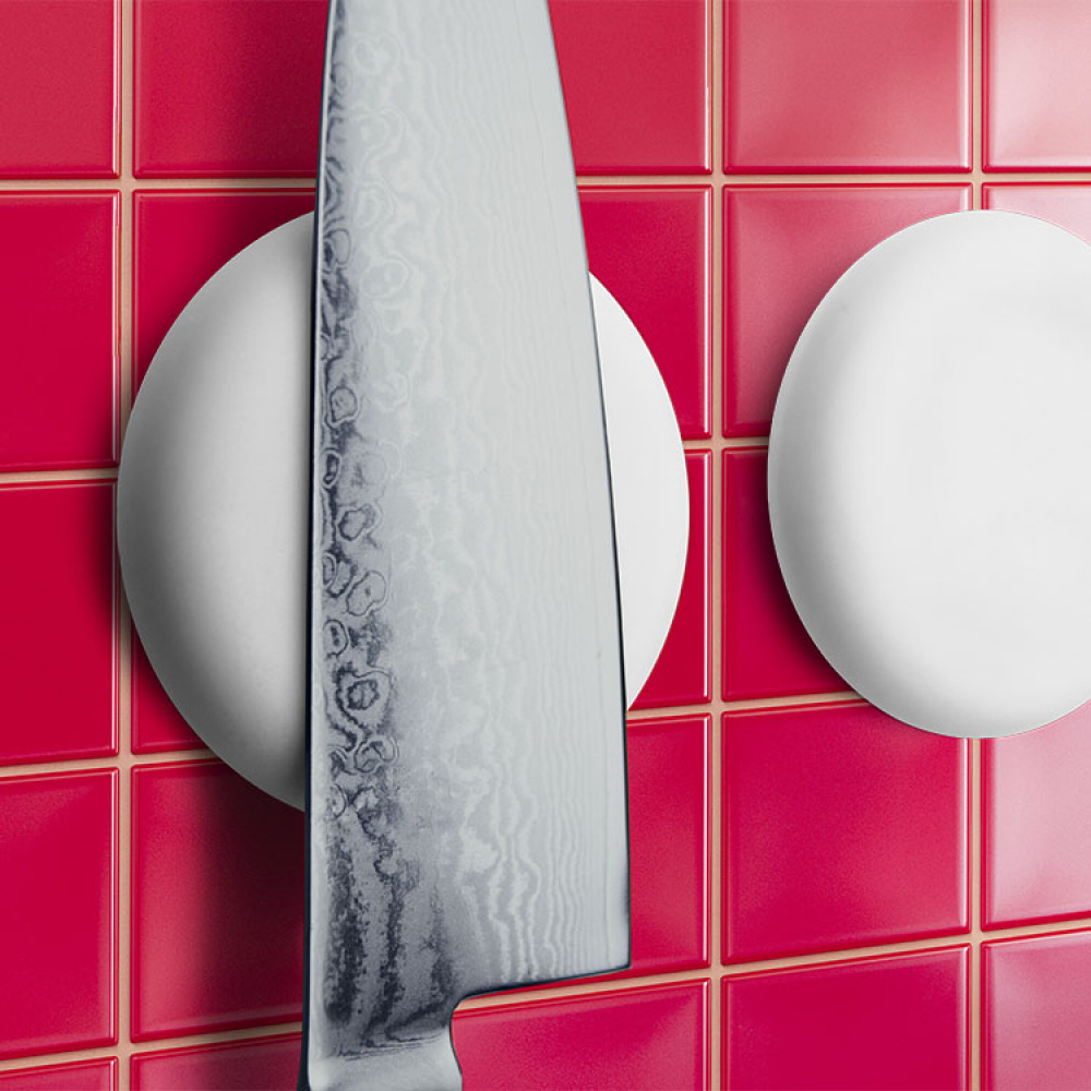 Knife magnet - Self adhesive magnetic knife holder | SmartaSaker