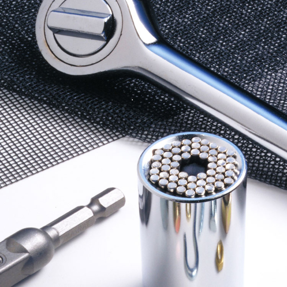 Gator Grip Universal Socket Wrench - Universal socket wrench | SmartaSaker