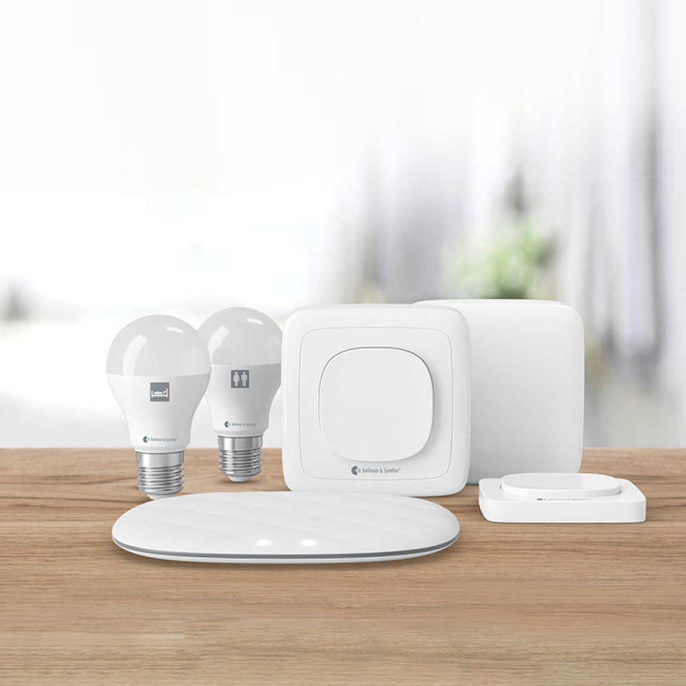 Automatic night-lighting system, two lights