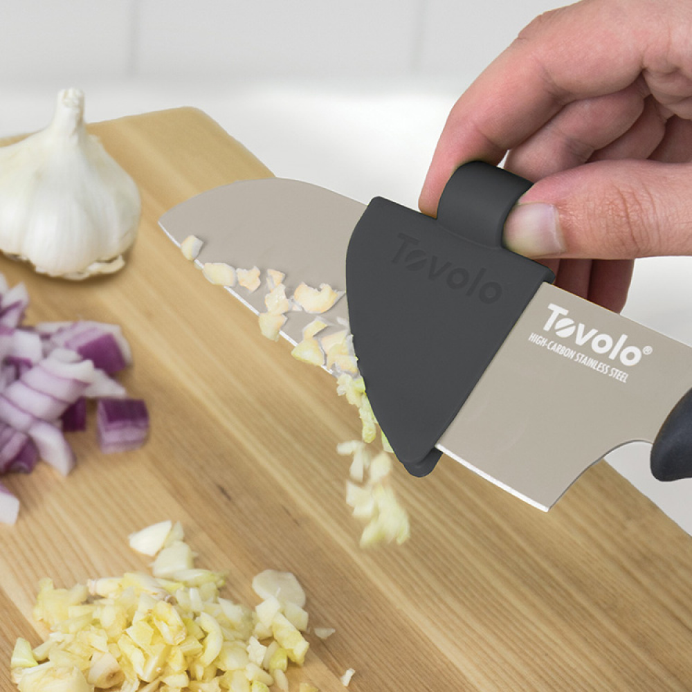 Clean Swipe Knife Gliders, pack of 2 - Removes chopped vegetables from ...