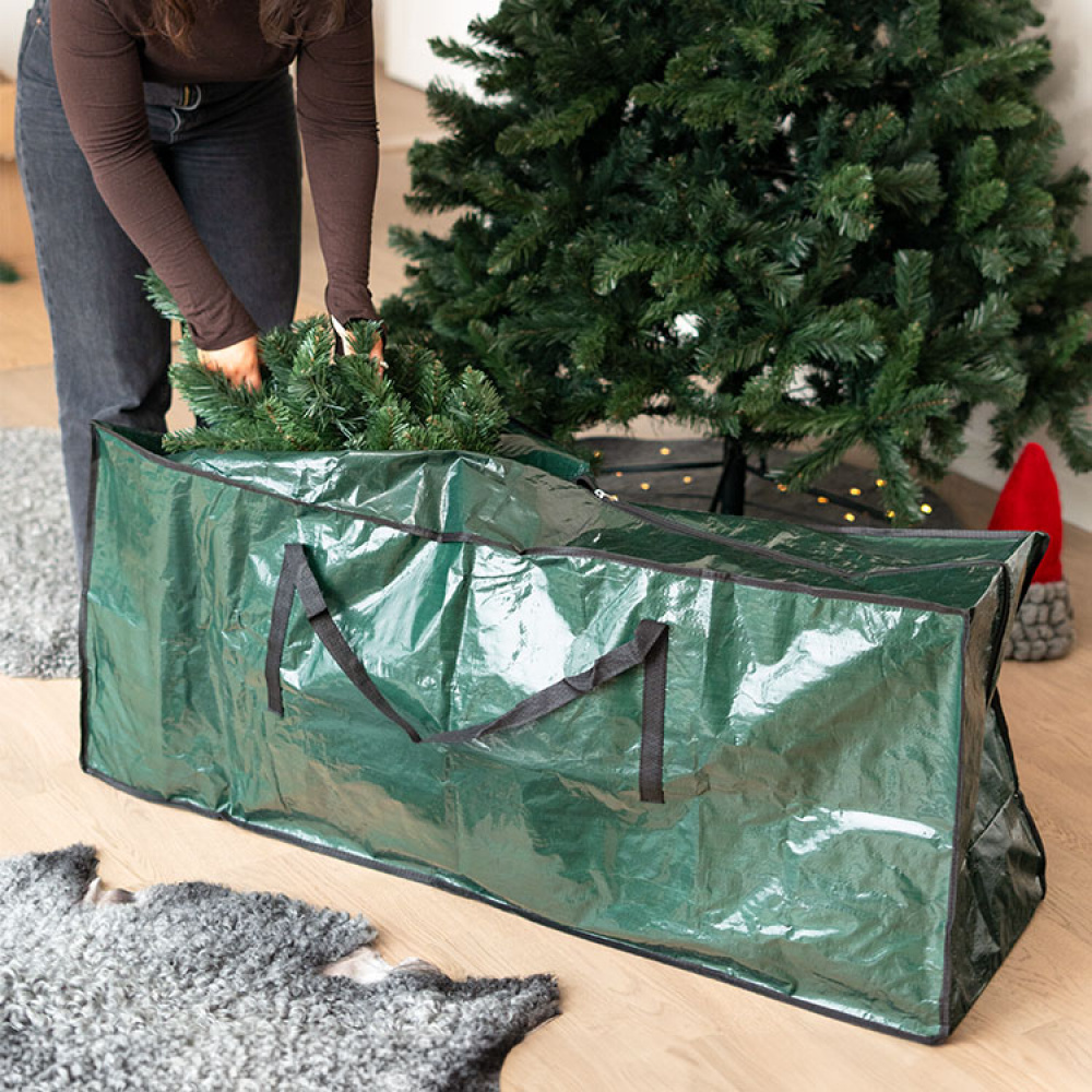 Christmas tree bag - Store your plastic tree in a storage bag | SmartaSaker