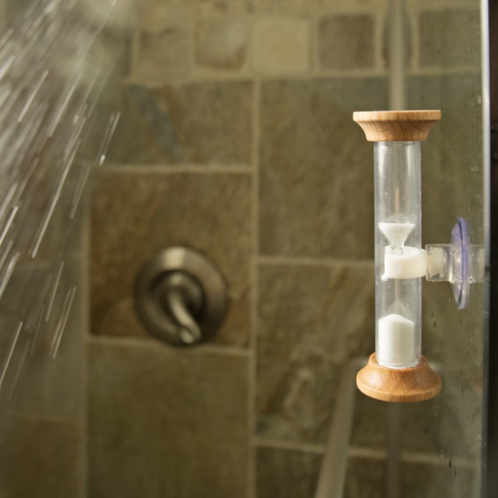 Shower timer - 5 minute wooden hourglass for the shower | SmartaSaker