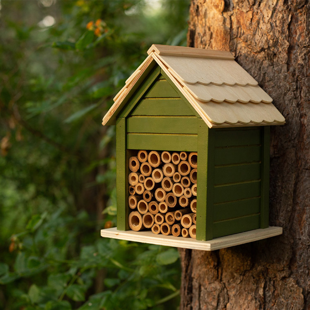 Bee hotel - Buy a bee shelter for wild bees now | SmartaSaker