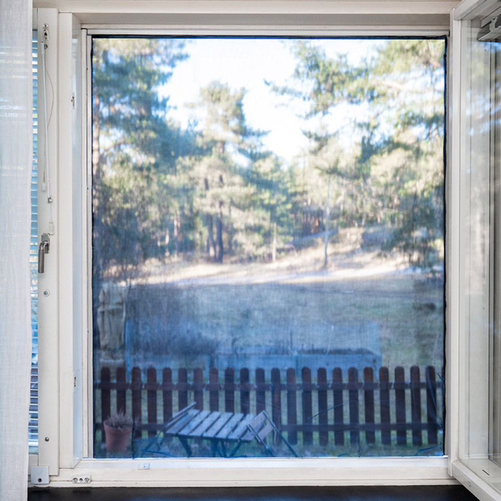 Black pollen net for windows - Effective protection | SmartaSaker