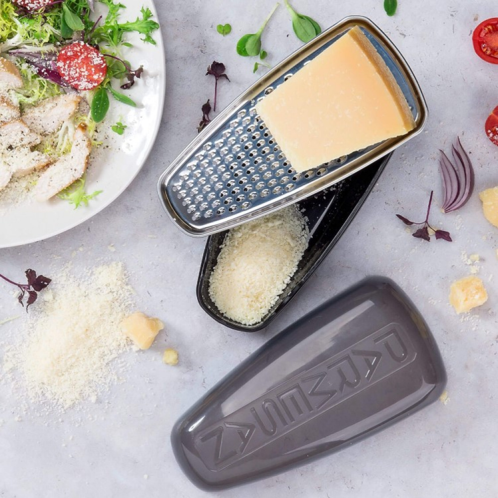 Parmesan grater - Parmesan storage & grater | SmartaSaker