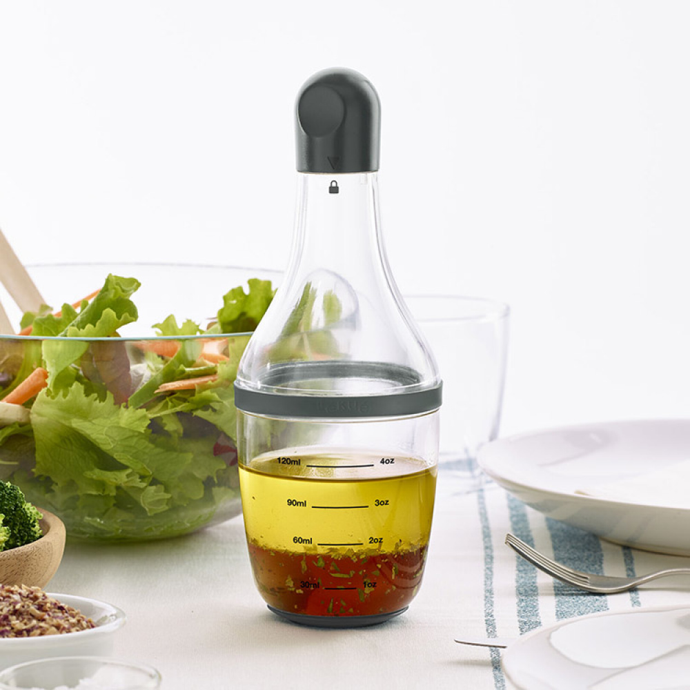 Dressing shaker - mix dressing easily | SmartaSaker