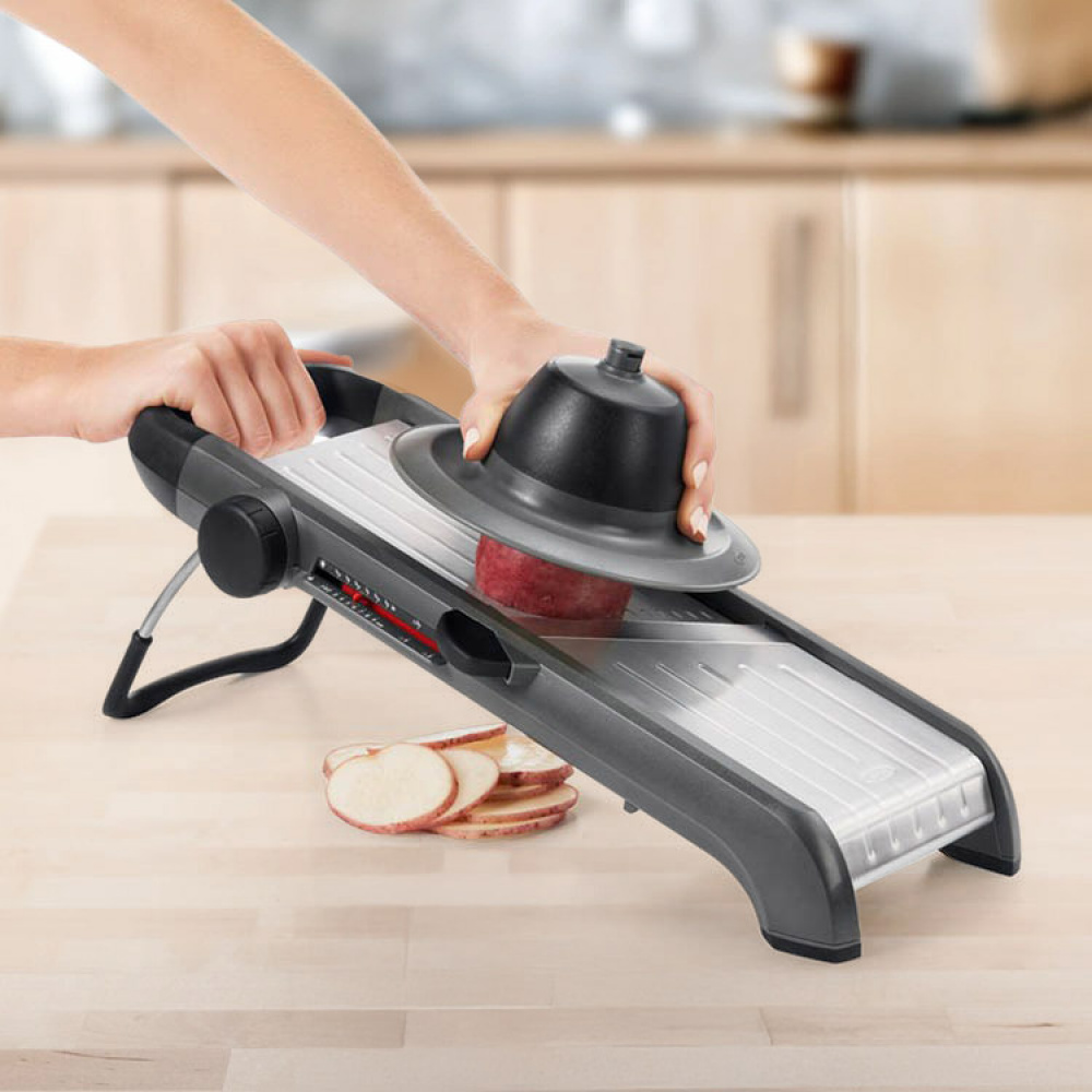 Mandolin OXO - Professional mandolin for the kitchen | SmartaSaker